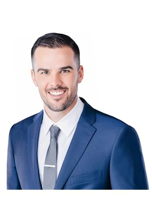 Mathew Ayres : Pine Realty : Home